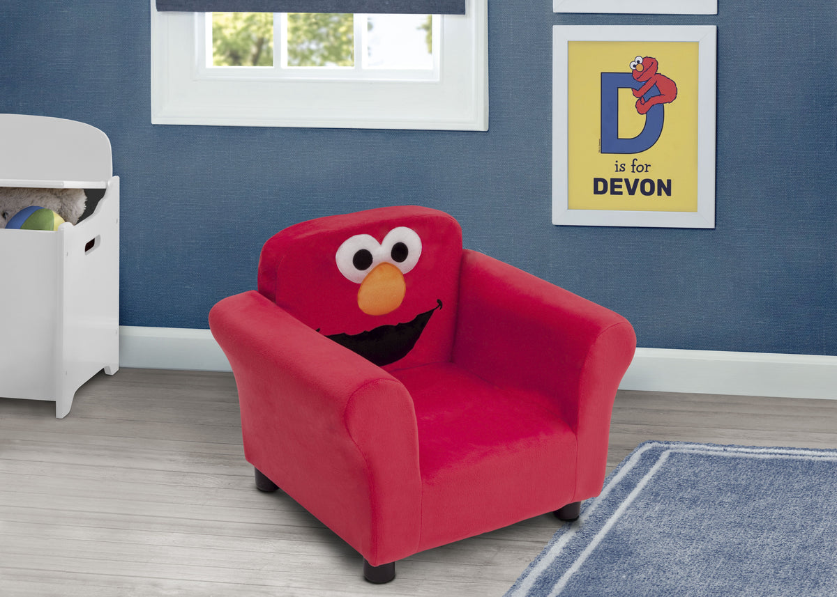 DELTA CHILDREN Sesame Street Elmo Upholstered Chair – REBEL