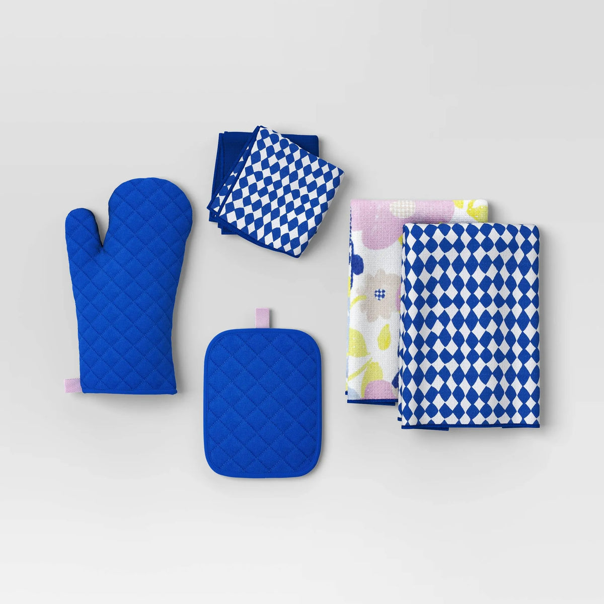Room Essentials 6-Piece Kitchen Textiles Set – REBEL