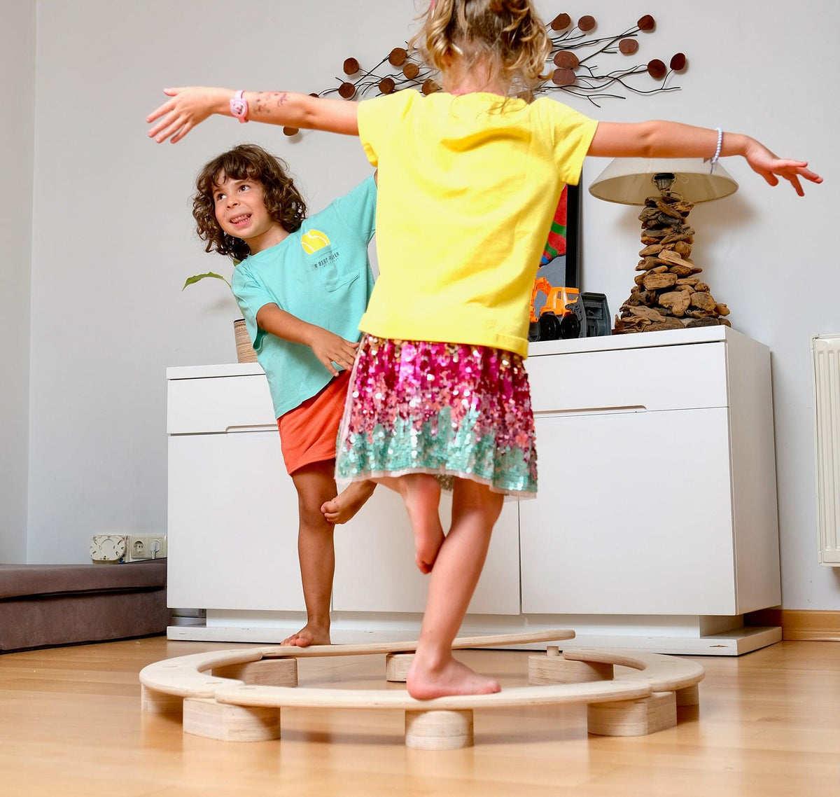 Circular Wooden Balance Beam Set | Montessori – REBEL
