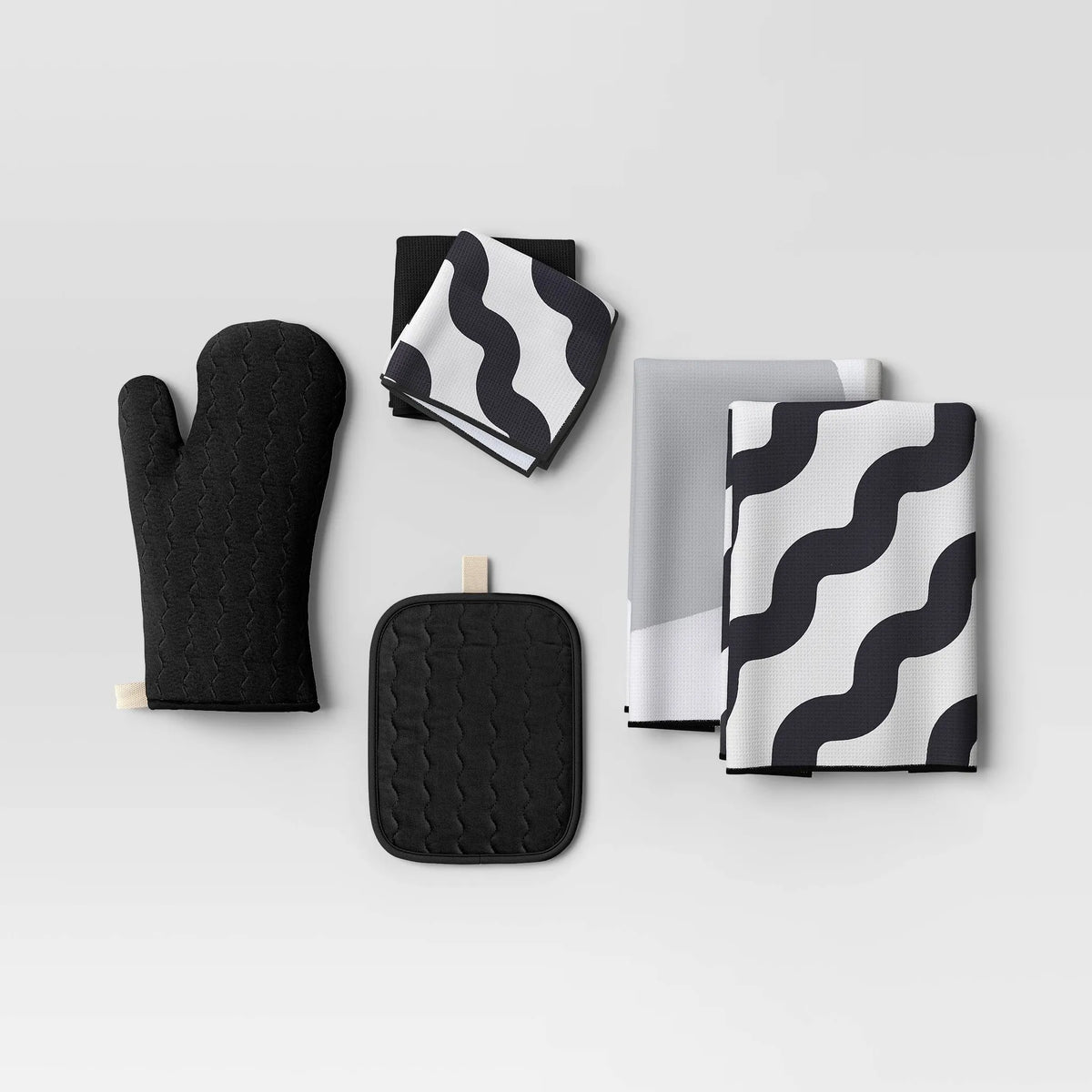 Room Essentials 6-Piece Kitchen Textile Set - Black/White – REBEL